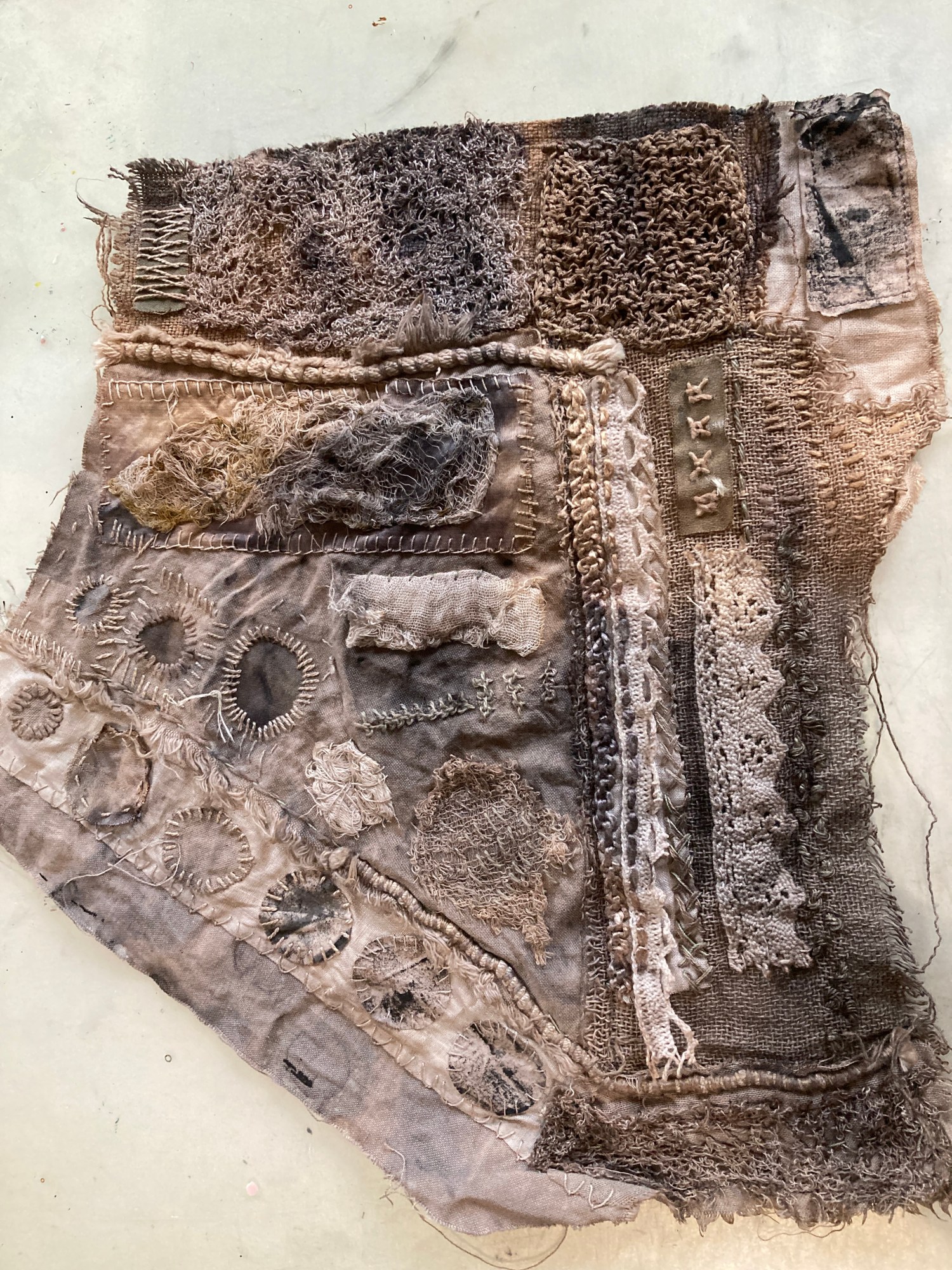 Janet Edmonds | Embroiderer, Tutor, Author